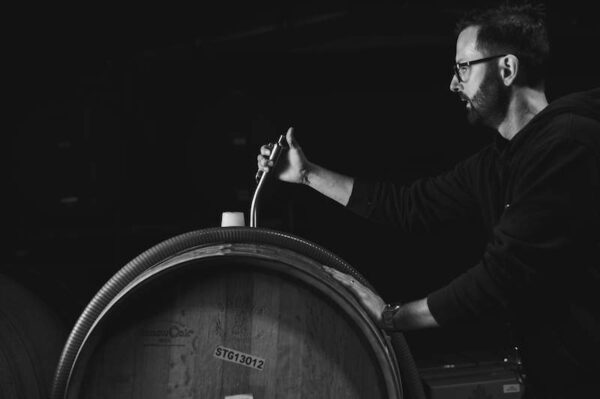 About Us - Steels Gate Wines